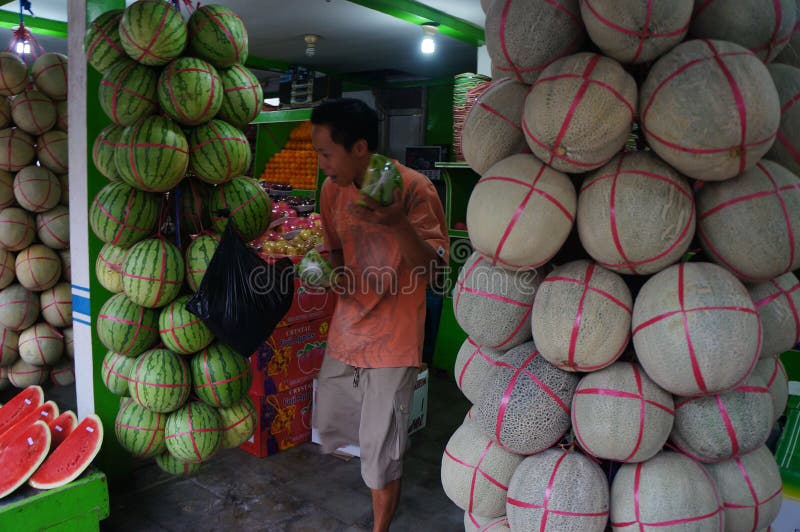 Fruit market editorial image. Image of indonesia, town - 43022520