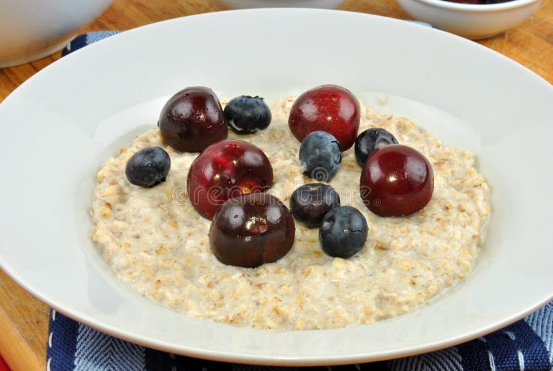 Fruit with Porridge on a Plate Stock Image - Image of healthy, porridge ...
