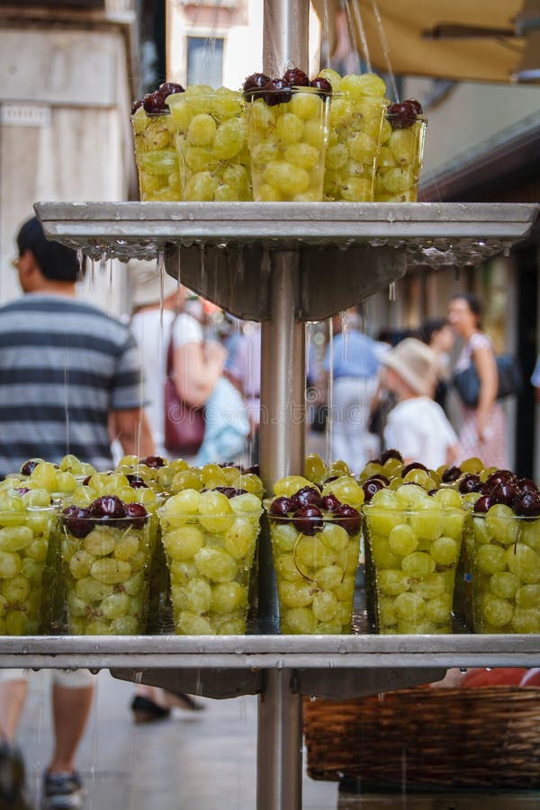 Fruit Stand with Grapes in Venice, Italy Editorial Stock Image - Image ...