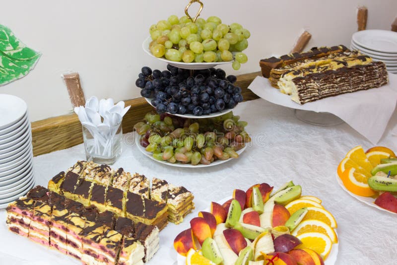 Fruit table at restaurant stock image. Image of banquet - 88210085