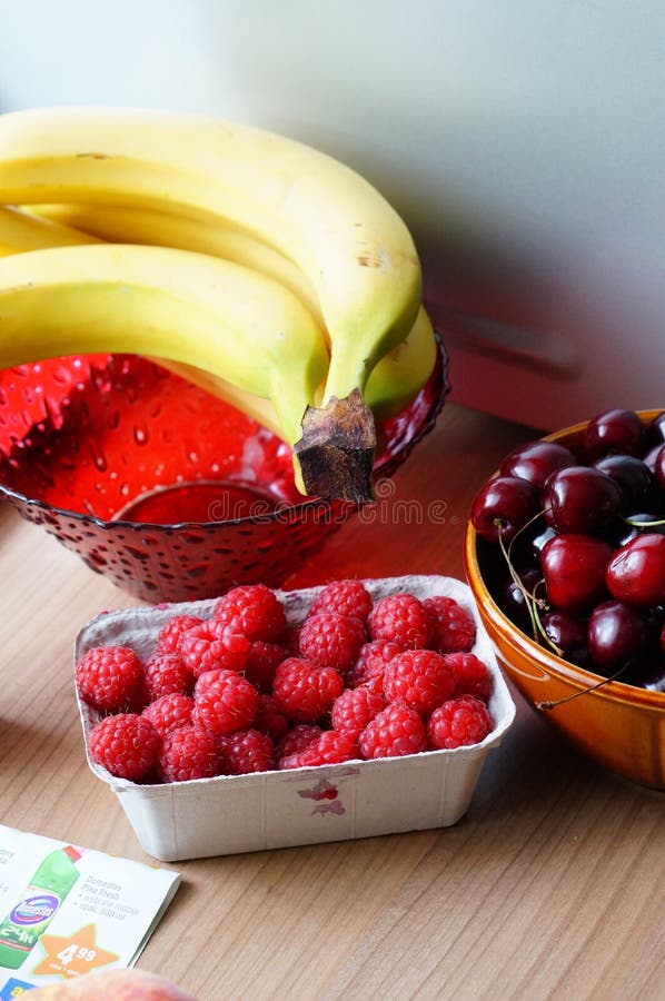 Fruit on table stock photo. Image of yellow, food, fruit - 58718592