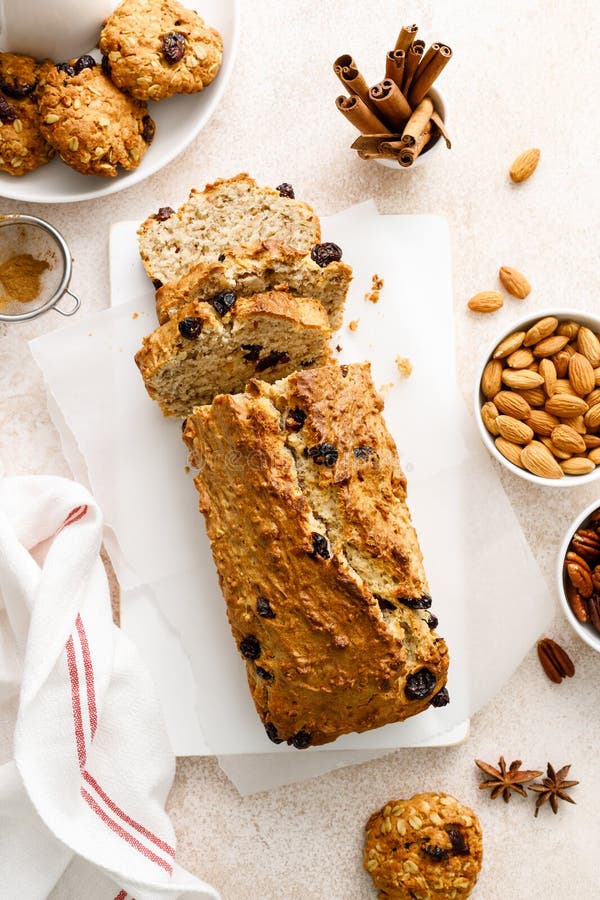 101 Cranberry Pecan Bread Recipe Mahine Stock Photos - Free & Royalty ...