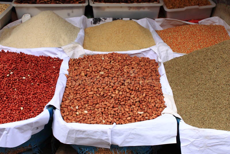 Fruits Secs Au Maroc Photos Stock - Téléchargez 34 Photos libres de droits