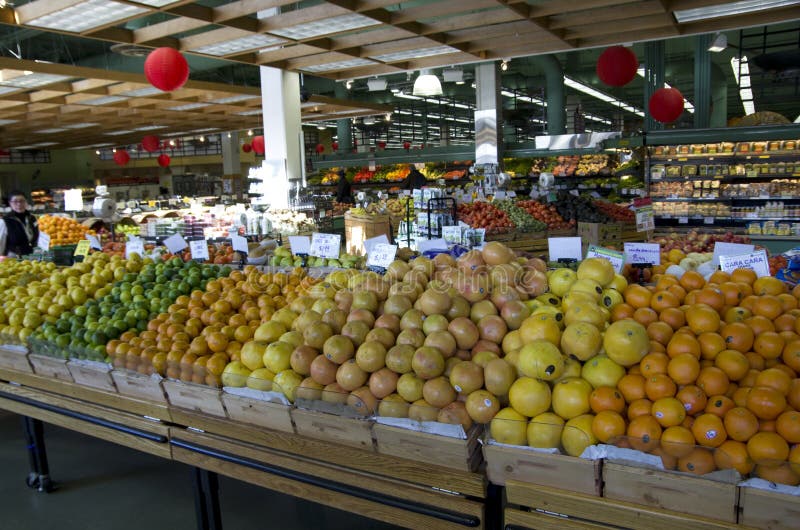 Fruits in grocery store editorial stock photo. Image of design - 37551298
