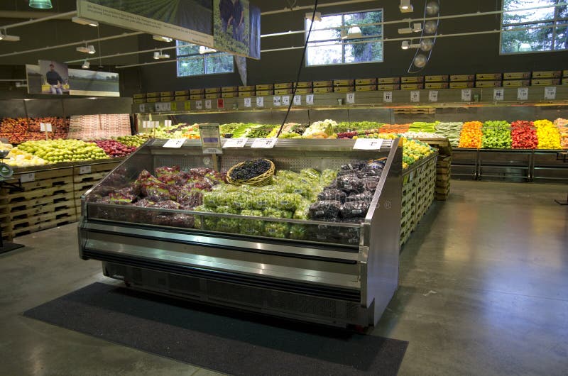 Fruits in grocery store editorial stock photo. Image of fruits - 33830373