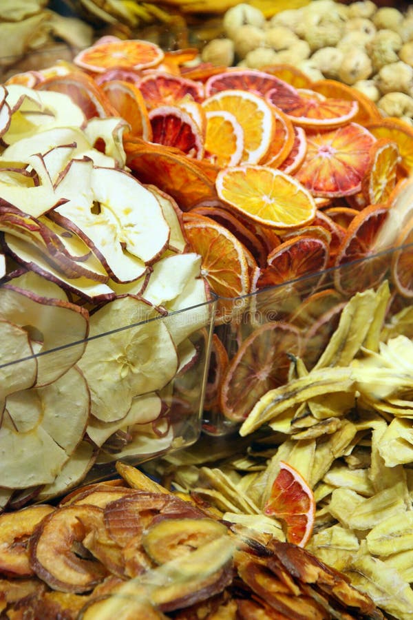 4,483 Magasin De Fruits Secs Photos libres de droits et gratuites de ...