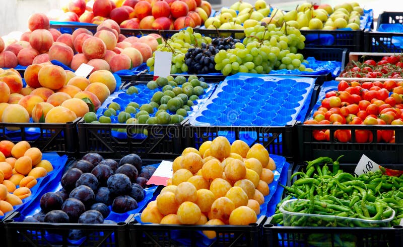 Fruits and Vegetables Market Stock Photo - Image of harvest, green: 2850716