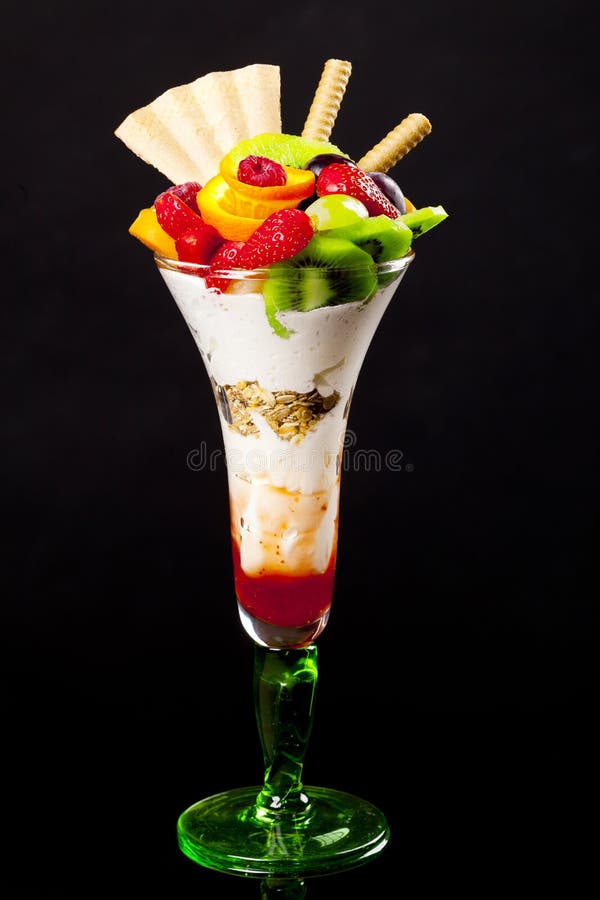 Fruits with whipped cream stock image. Image of pudding - 190123427
