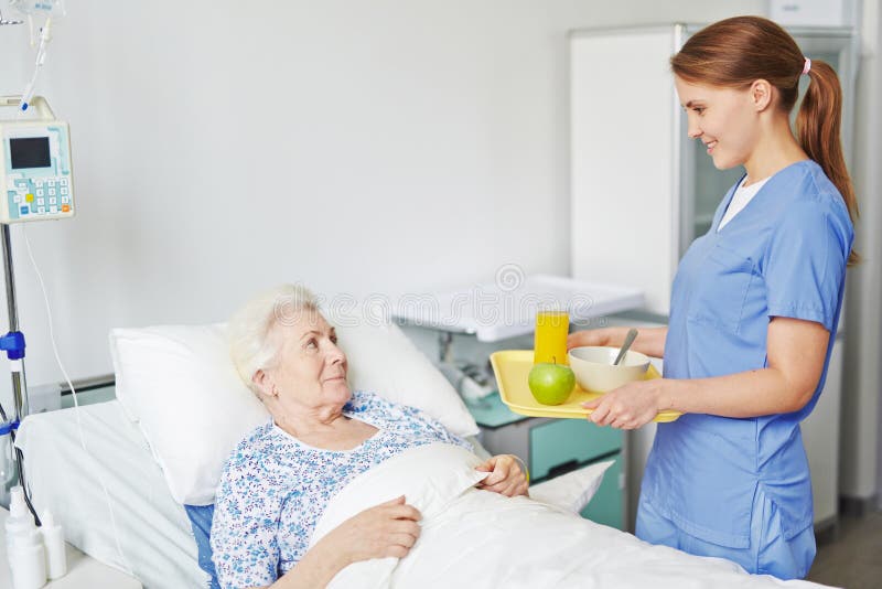 Frukost i sjukhus arkivfoto. Bild av avvärja, behandling - 70938184