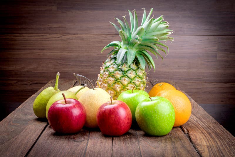 Frukter arkivfoto. Bild av limefrukt, friskhet, orange - 64426016