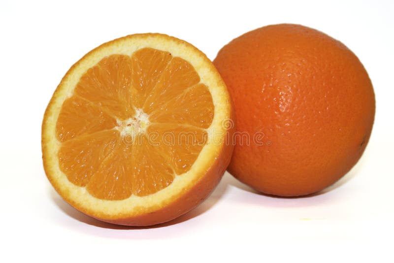 Fruta - corte da laranja foto de stock. Imagem de doce - 775390