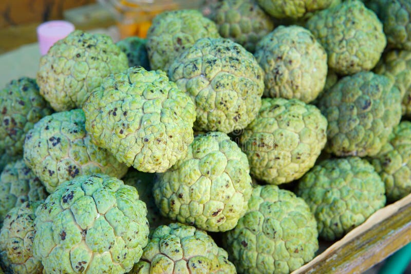 Fruta de la anona foto de archivo. Imagen de frescura - 29614688