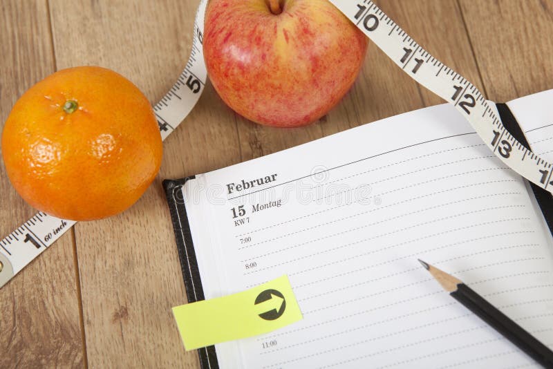 Fruta del calendario imagen de archivo. Imagen de densamente - 64951965