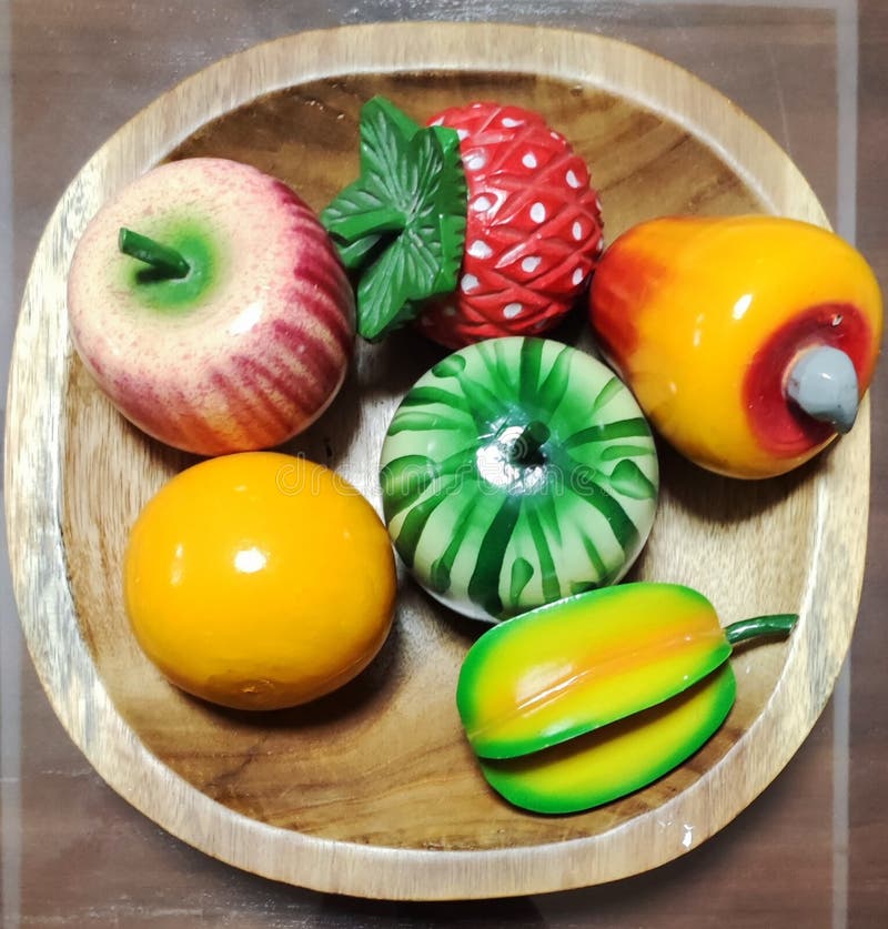 Parada Falsa De La Fruta En El Mercado De Las Compras Foto de archivo ...