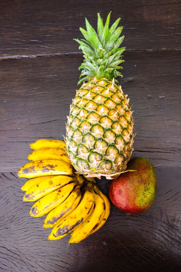 Fruta tropical imagen de archivo. Imagen de tropical - 47421213