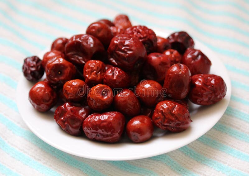 Frutas Secadas De La Azufaifa Foto de archivo - Imagen de secado ...