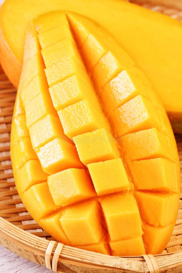 Fruto del mango imagen de archivo. Imagen de rojo, sano - 189172425