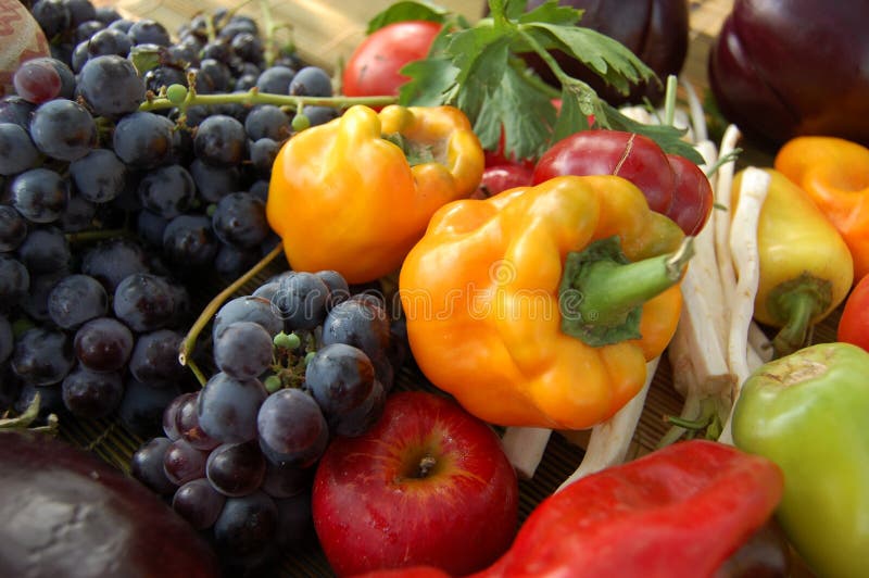 Frutta E Verdure Di Autunno Fotografia Stock - Immagine di drogheria ...
