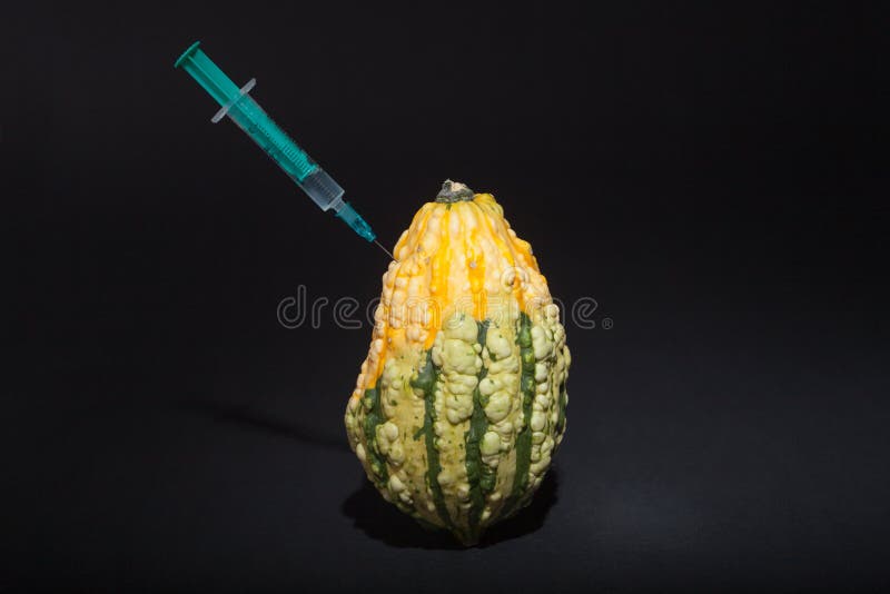 Frutta E Verdure Geneticamente E Chimicamente Modificate Alimento OMG ...