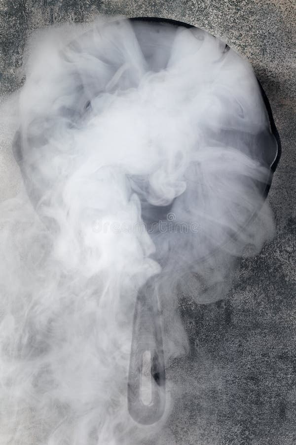 Frying Pan with Cloud of Smoke Stock Image - Image of fire, flat: 92869049