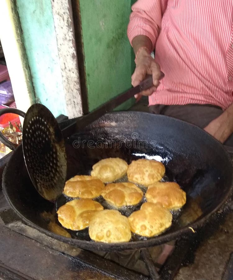 Frying pooris in India stock photo. Image of spicy, frying - 173300834