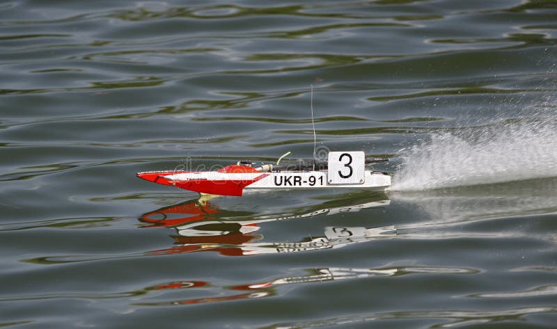 FSR class RC boat editorial stock photo. Image of race - 14282928