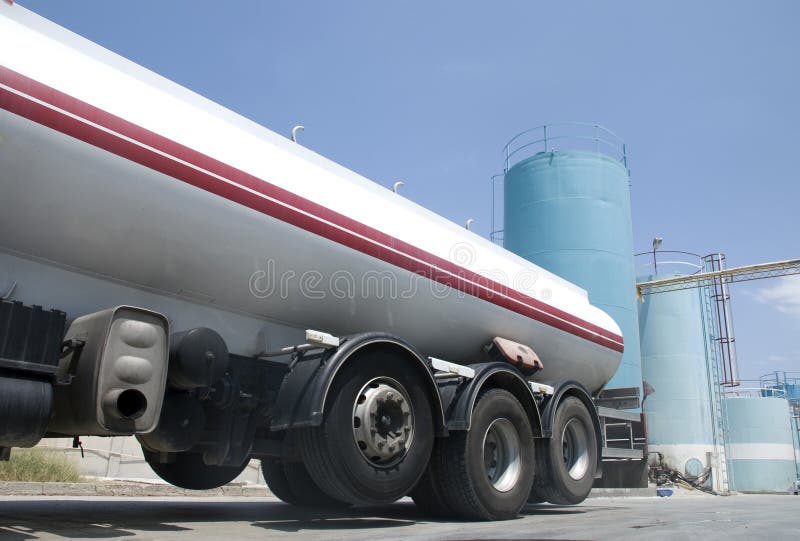 1,198 Tanker Truck Loading Stock Photos - Free & Royalty-Free Stock ...
