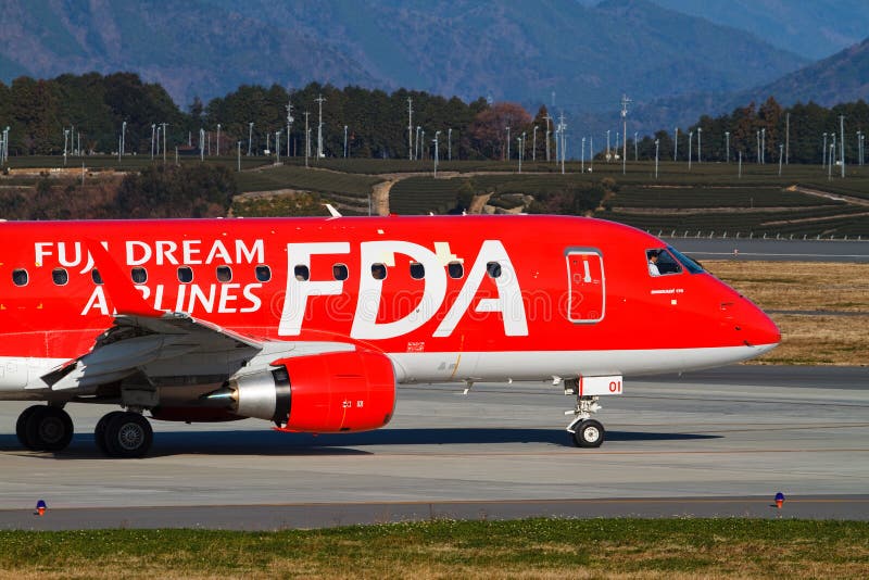Fuji Dream Airlines Erj 170 Editorial Stock Photo - Image of airplane ...
