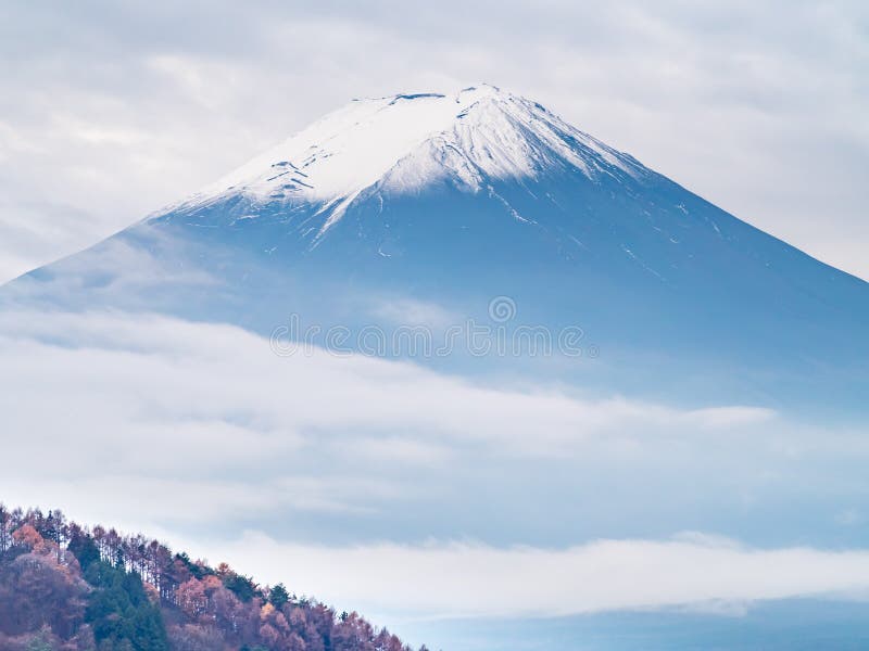 Fuji Mountain Hide in Cloud Stock Photo - Image of hide, mountain: 69282598