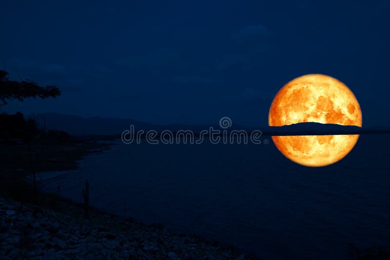 Super Blue Blood Moon Lake Stock Photos - Free & Royalty-Free Stock ...