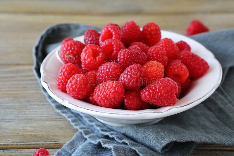 Full Bowl of Fragrant Raspberries Stock Photo - Image of fruit, healthy ...
