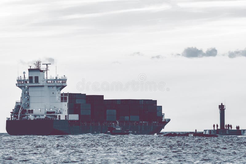 Full container ship stock image. Image of export, ocean - 92559327