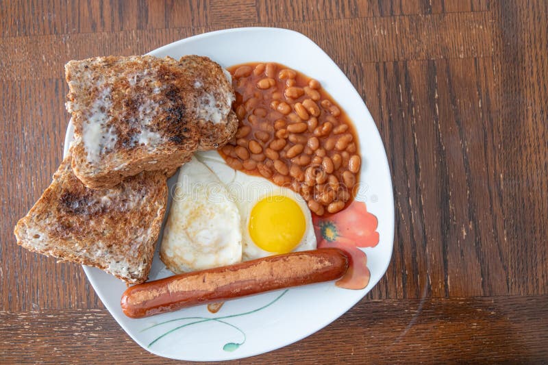 Full English Breakfast Ready To Eat Stock Photo - Image of butter ...