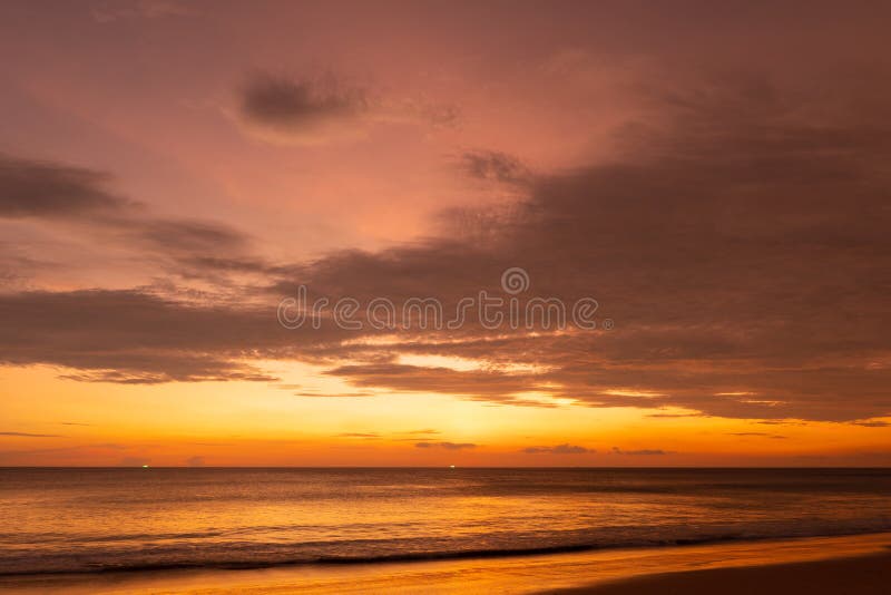 Full Frame of Sky in Sunset Time Stock Photo - Image of dramatic ...