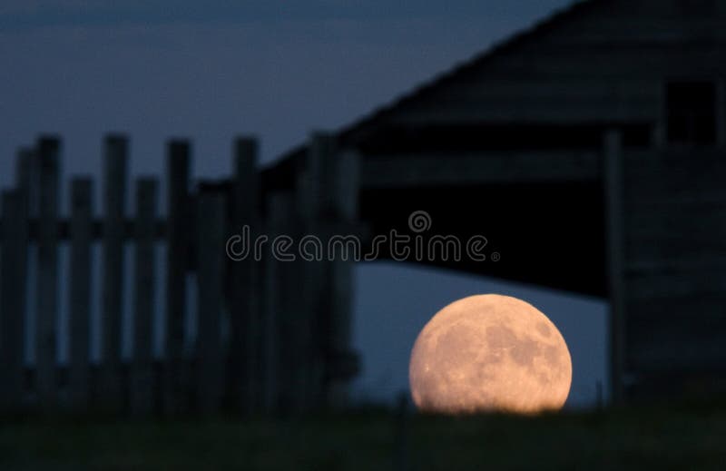 Full Moon through Barn stock image. Image of moon, shack - 205920867