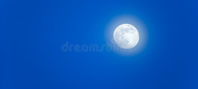 Full Moon in the Morning Mist Stock Photo - Image of journey, mist ...