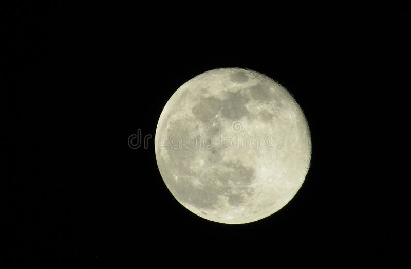 Moon Over the Seven Sisters - Sussex, England Stock Photo - Image of ...