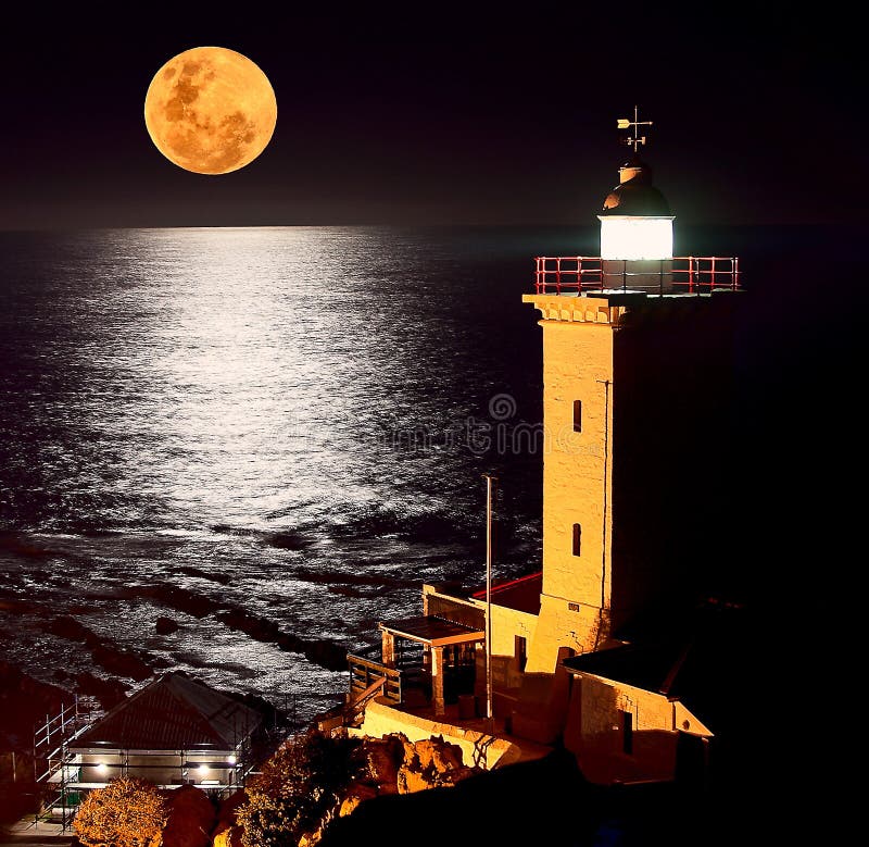 A Full Moon Reflecting Its Light Across the Ocean Stock Image - Image ...