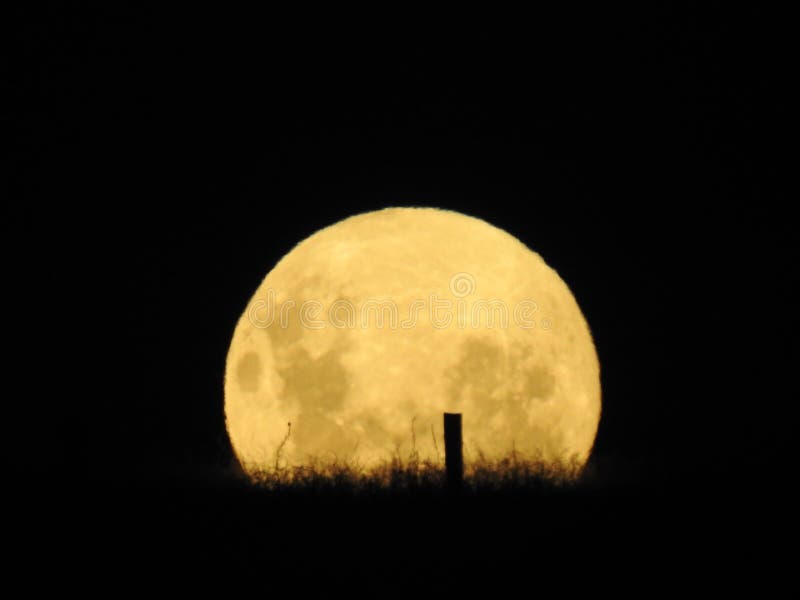 Full Moon Rising Over the Hill Stock Photo - Image of glow, hill: 153945202