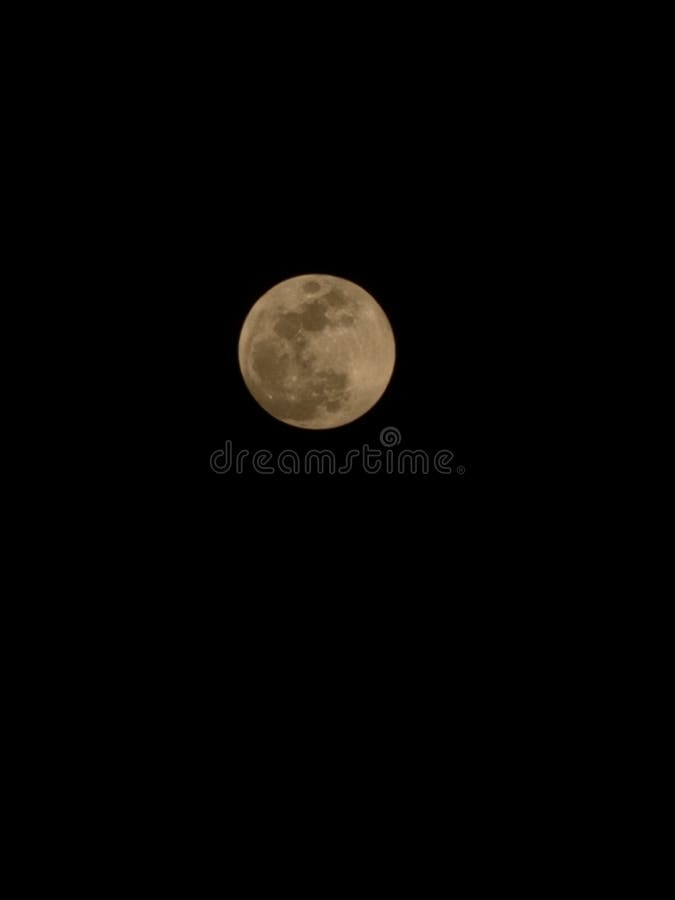 Full Moon Zoomed Out at Dark Stock Image - Image of zoomed, full: 385208801