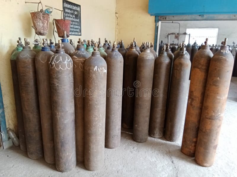 Full Oxygen Gas Cylinder stock image. Image of oxygen - 287862513