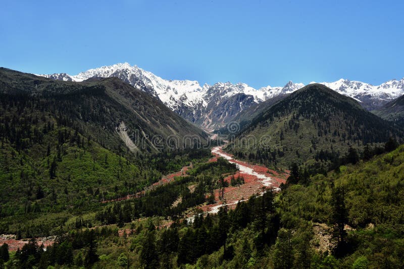 Full of red stone valley stock image. Image of gold, leaves - 55565609