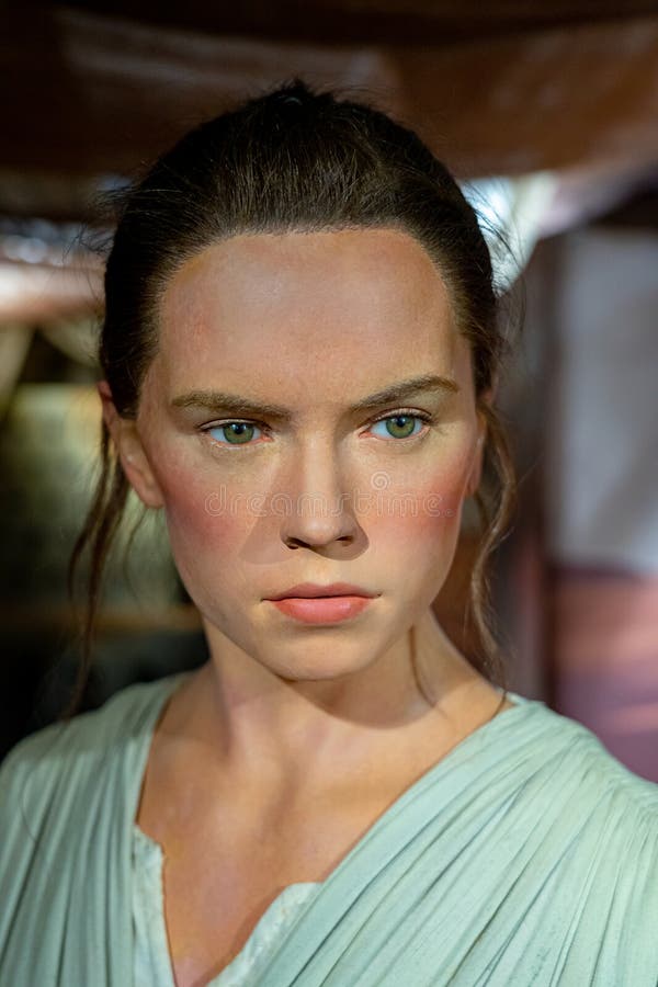 Full-size Wax Status in Representation of Daisy Ridley& X27;s, Star ...