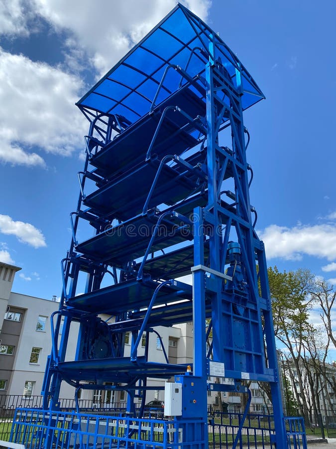 Fully Automated Carousel for Parking. Extremely Compact System that ...