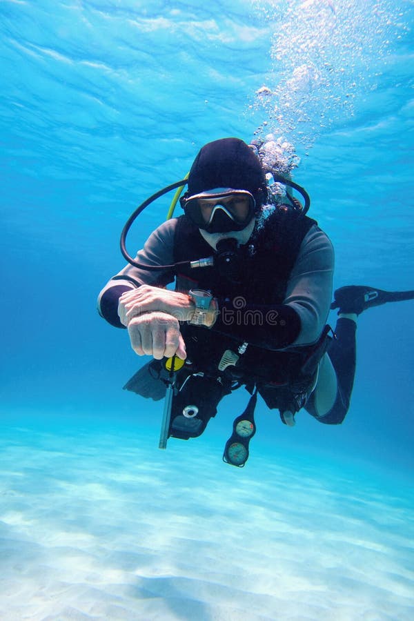 Fully Equipped Man Scuba Diver Underwater Blue Water Stock Photos ...