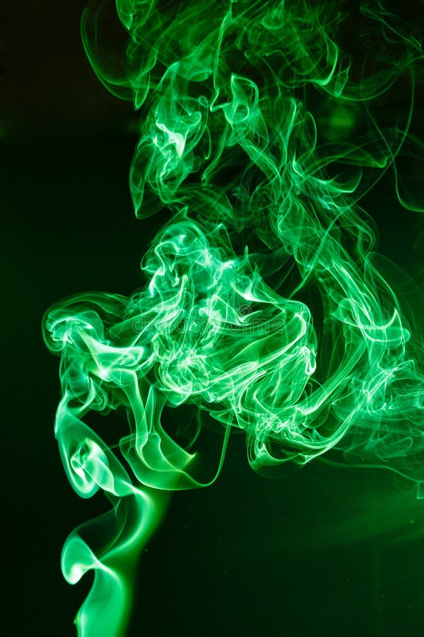 Fumée verte image stock. Image du concepts, vert, lumière - 27659835