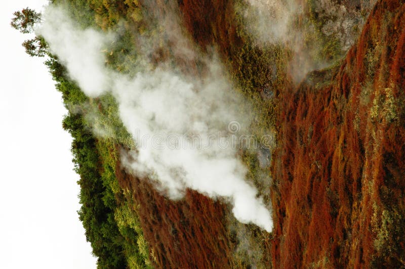 Fumarola immagine stock. Immagine di bianco, zelanda, vapore - 115965