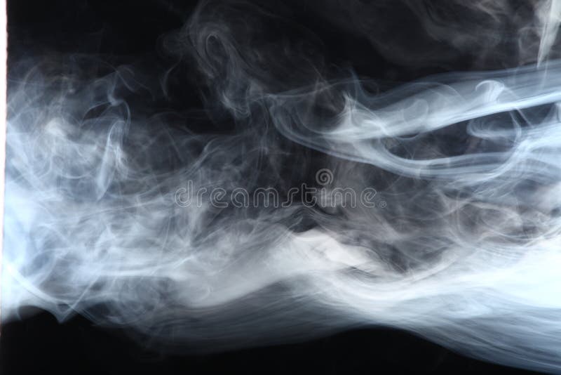 Fumo alla luce fotografia stock. Immagine di luce, sfondo - 40662436