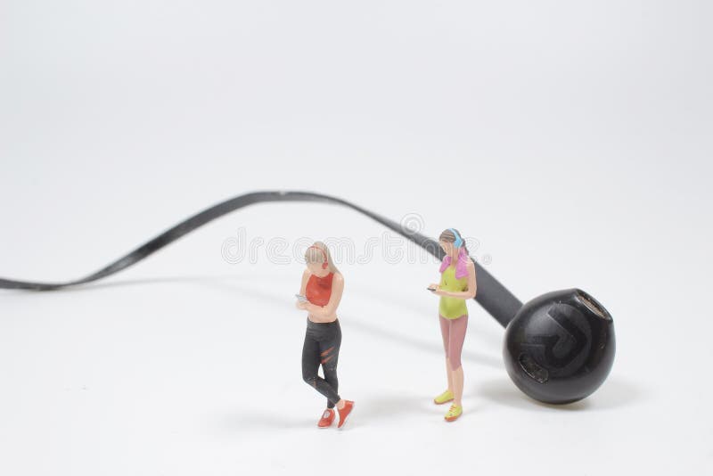 A Fun of Figure, Enjoy Pop Music Stock Image - Image of bass, optics ...