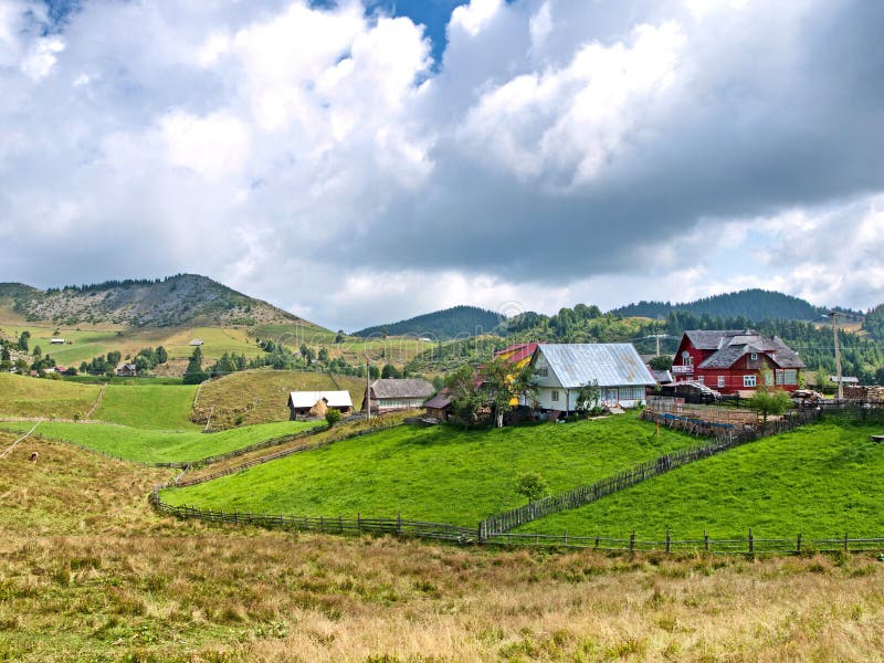 Fundatica foto de archivo. Imagen de maderamen, aldea - 34826386